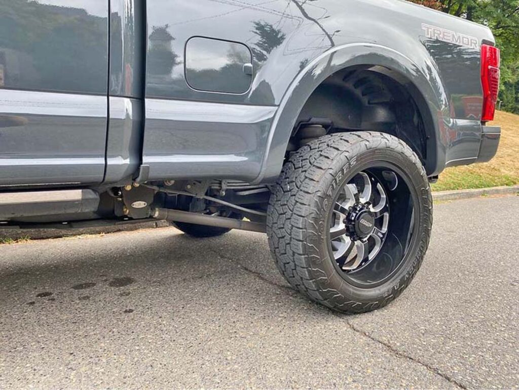 Alumiduty Torxz Tube Traction Bar System, F250/F350, 2017+ – Ford Auto ...